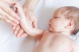 Baby Massage: Step-by-Step Guide to Soothe Your Baby